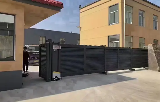 Louver Telescopic Sliding Gate - QIGONG-Boom Barrier, Turnstile Gate ...